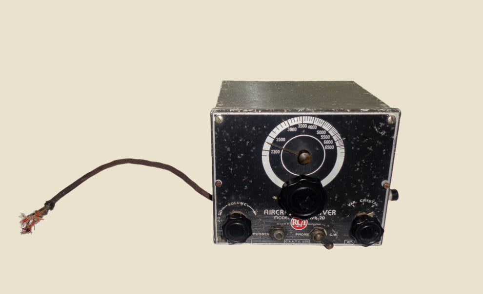 1940s WW2 RCA Aircraft Receiver Model AVR-20 Used By Military Spotter – Mullard Antiques and ...