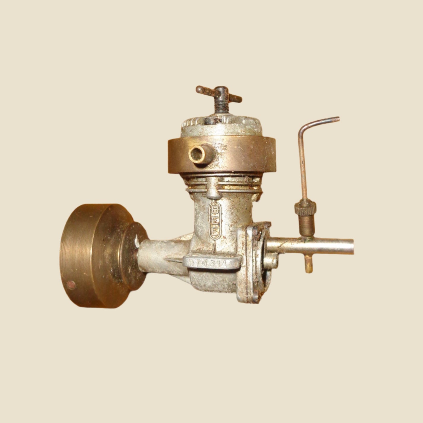 1950s Vintage ED Bee 1.0cc Engine For Model Aircraft – Mullard Antiques ...