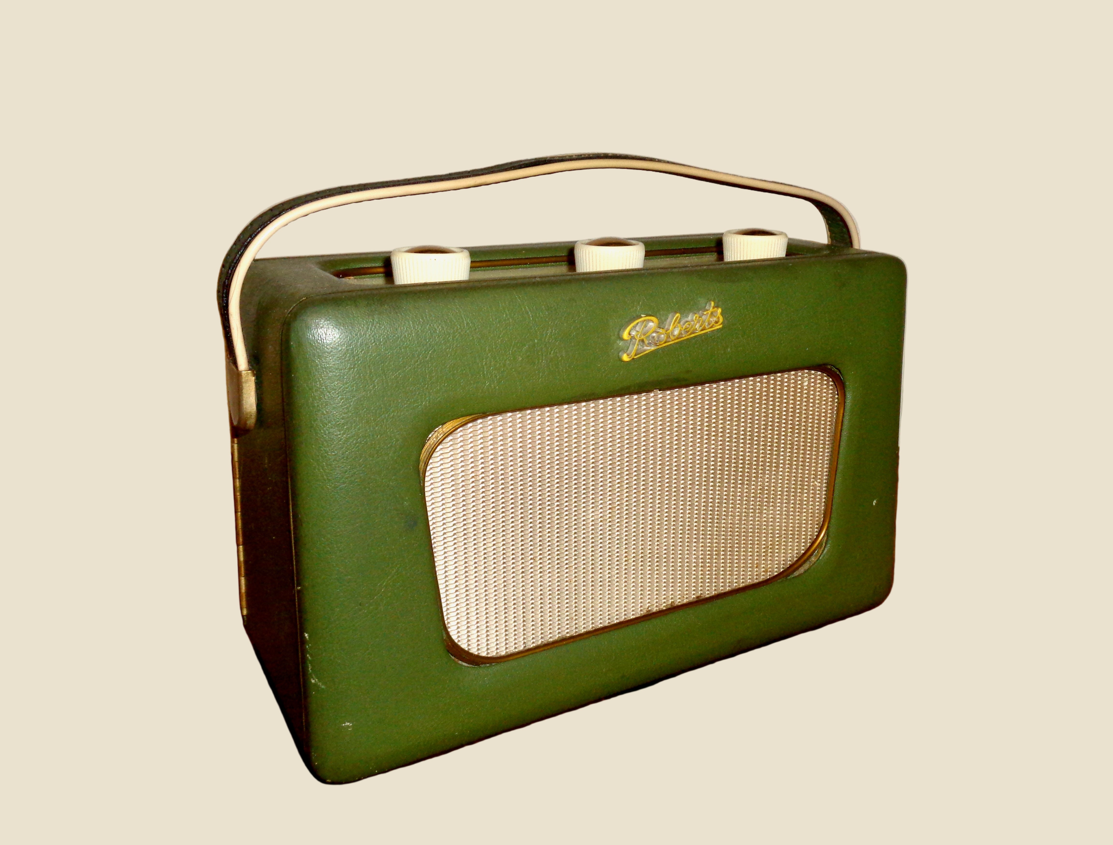 1960s Roberts Green R300 Transistor Portable Radio – Mullard Antiques ...