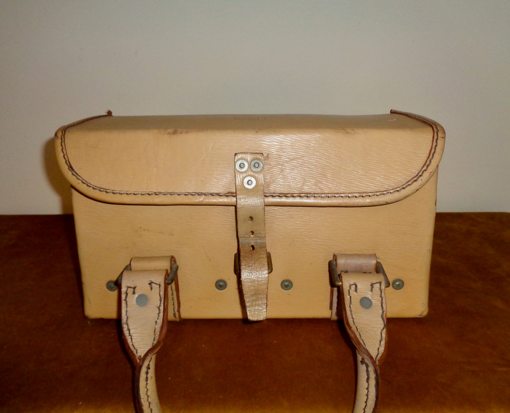 War Department Engineer's Leather Tool Bag. Riveted With Metal Interio ...