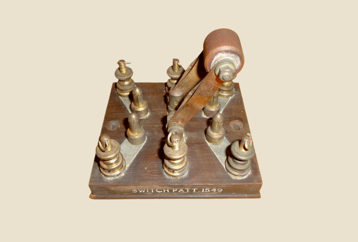 WW1 Royal Navy 2-Pole Knife / Aerial Switch Pattern 1549 As Used In A ...