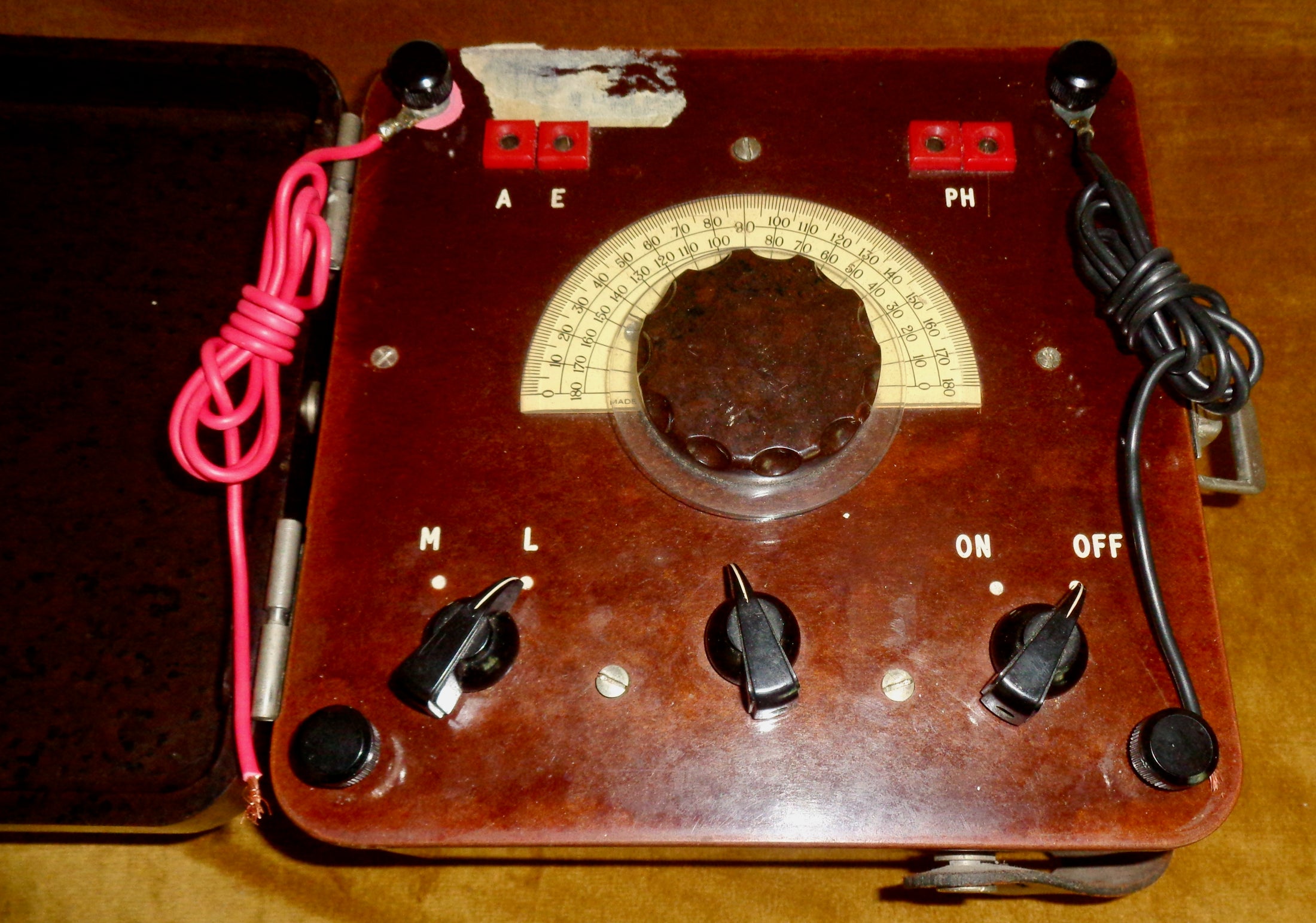 1940s MW /LW Crystal Radio In A Bakelite Case – Mullard Antiques and ...