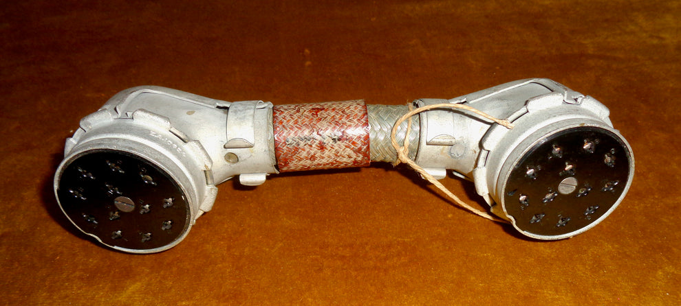 WW2 Army Wireless Set 19 / WS19 Dog Bone Connector ZA10625 – Mullard ...