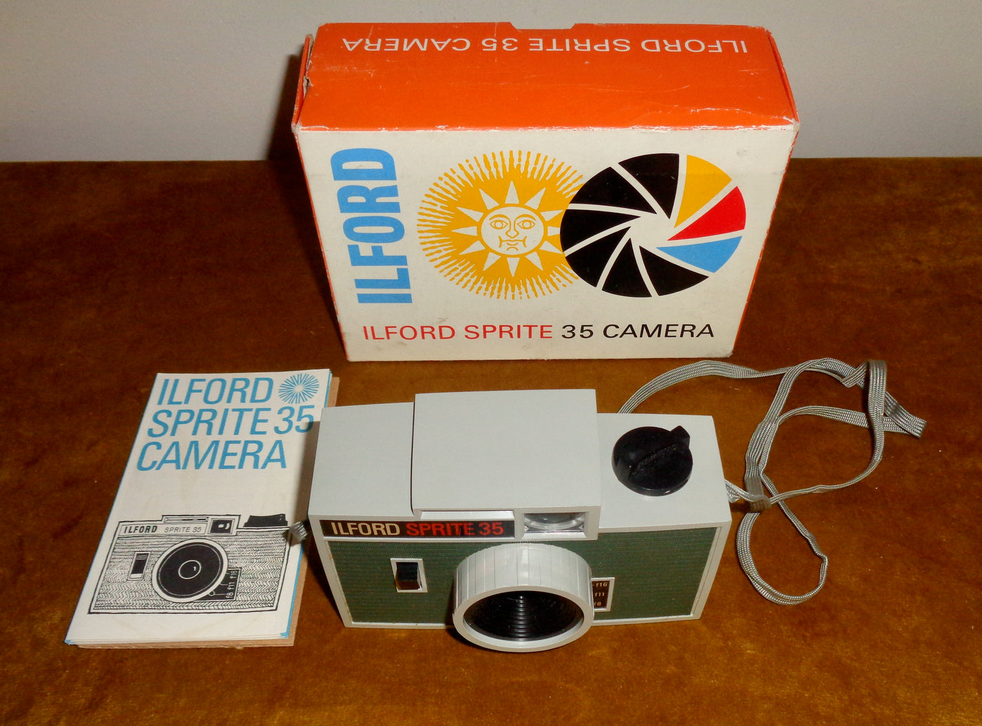 1960s Ilford Sprite 35mm Film Camera In Its Original Box – Mullard ...