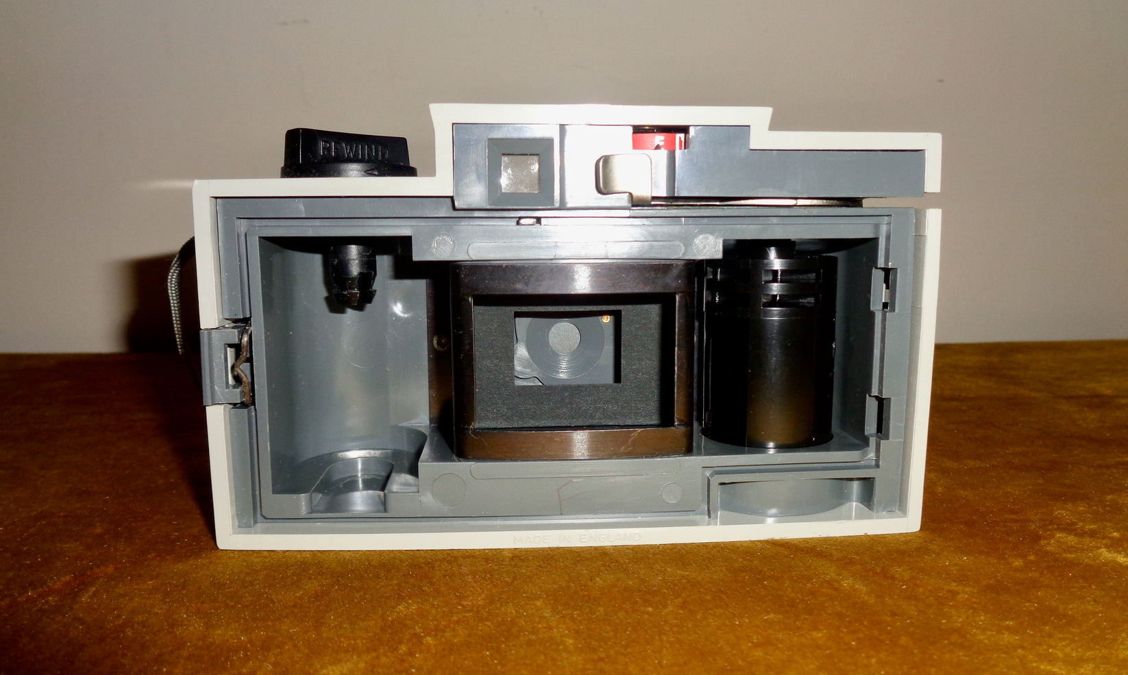 1960s Ilford Sprite 35mm Film Camera In Its Original Box – Mullard ...
