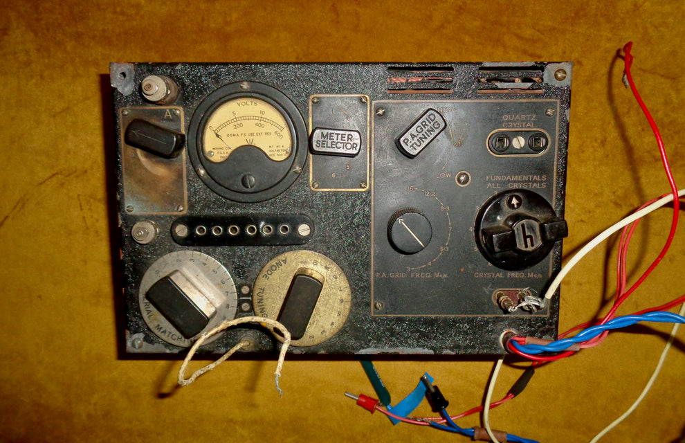 WW2 British B2 Type 3 Spy Radio Set Transmitter TX – Mullard Antiques ...