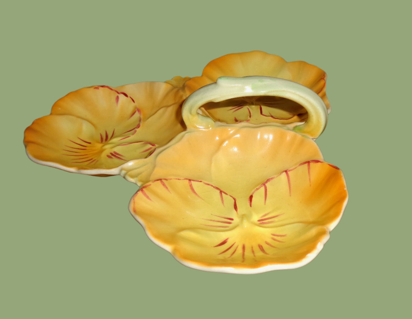 Art Deco Beswick 593 Pansy Triple Dish With Loop Handle – Mullard ...