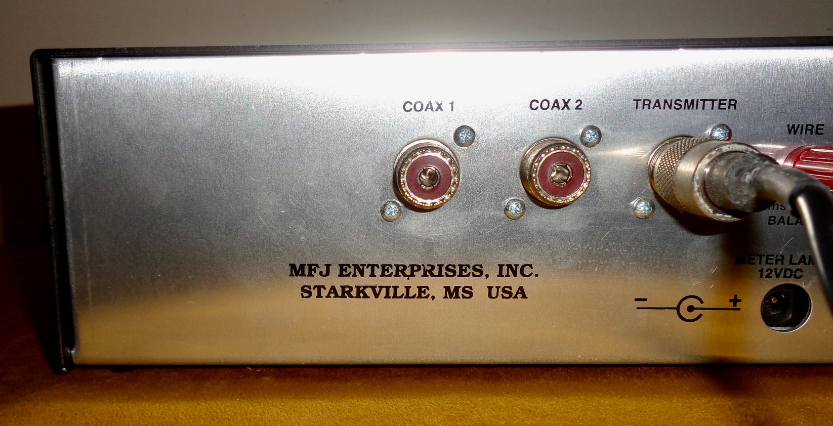 Pre-Owned MFJ 949E Deluxe Versa Tuner II 300 W 1.8-30MHz – Mullard ...