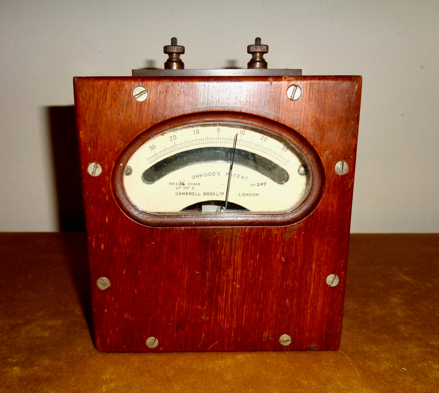 WW1 Gambrell Brothers Onwood's Patent Wood Moving Coil Galvanometer Se – Mullard Antiques and ...