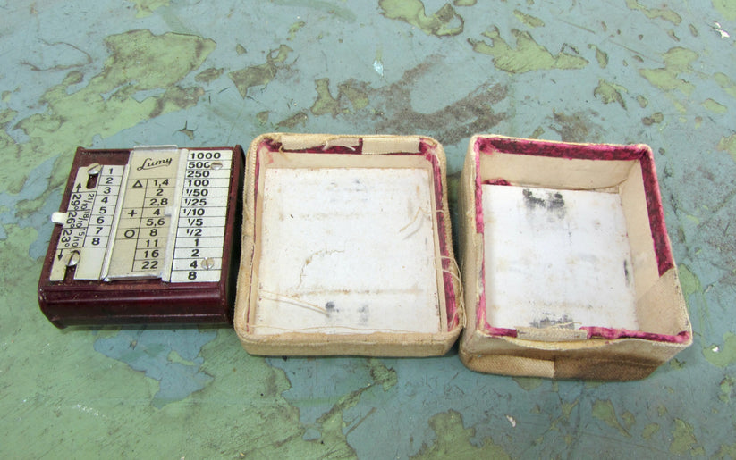 1930s Red Bakelite Lumy Light Extinction Meter In Its Original Box ...