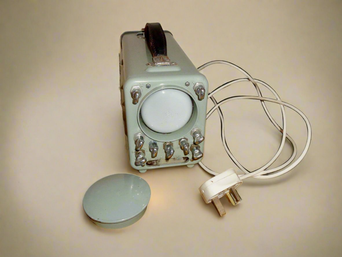 Vintage 1950s AC Cossor Oscilloscope / Oscillograph Model 1039M ...