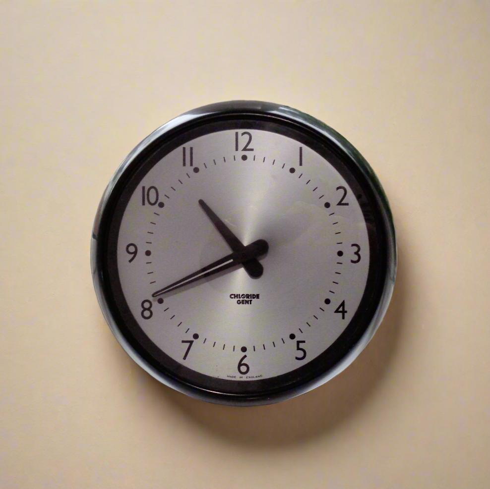 Vintage 9 Inch Chloride Gent Electric Slave Wall Clock – Mullard ...