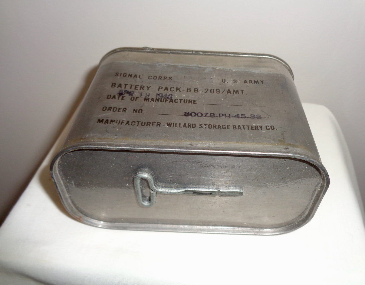 1946 BB 208 AMT Willard Radiosonde Storage Battery Pack In A Spam Tin ...
