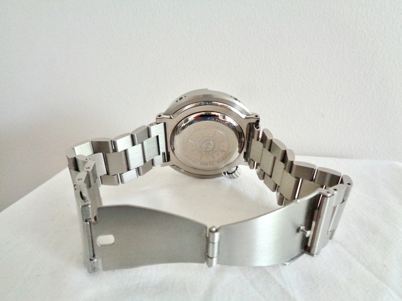 Heimdallr Sharkey Sea Shepherd Colourful Tuna Can Diver's Watch With Y ...