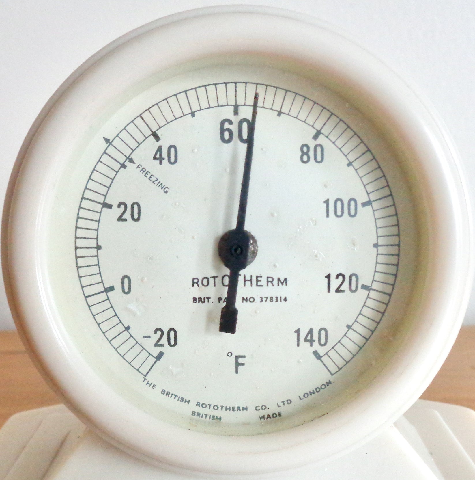 1930s White Bakelite Rototherm Thermometer – Mullard Antiques and ...