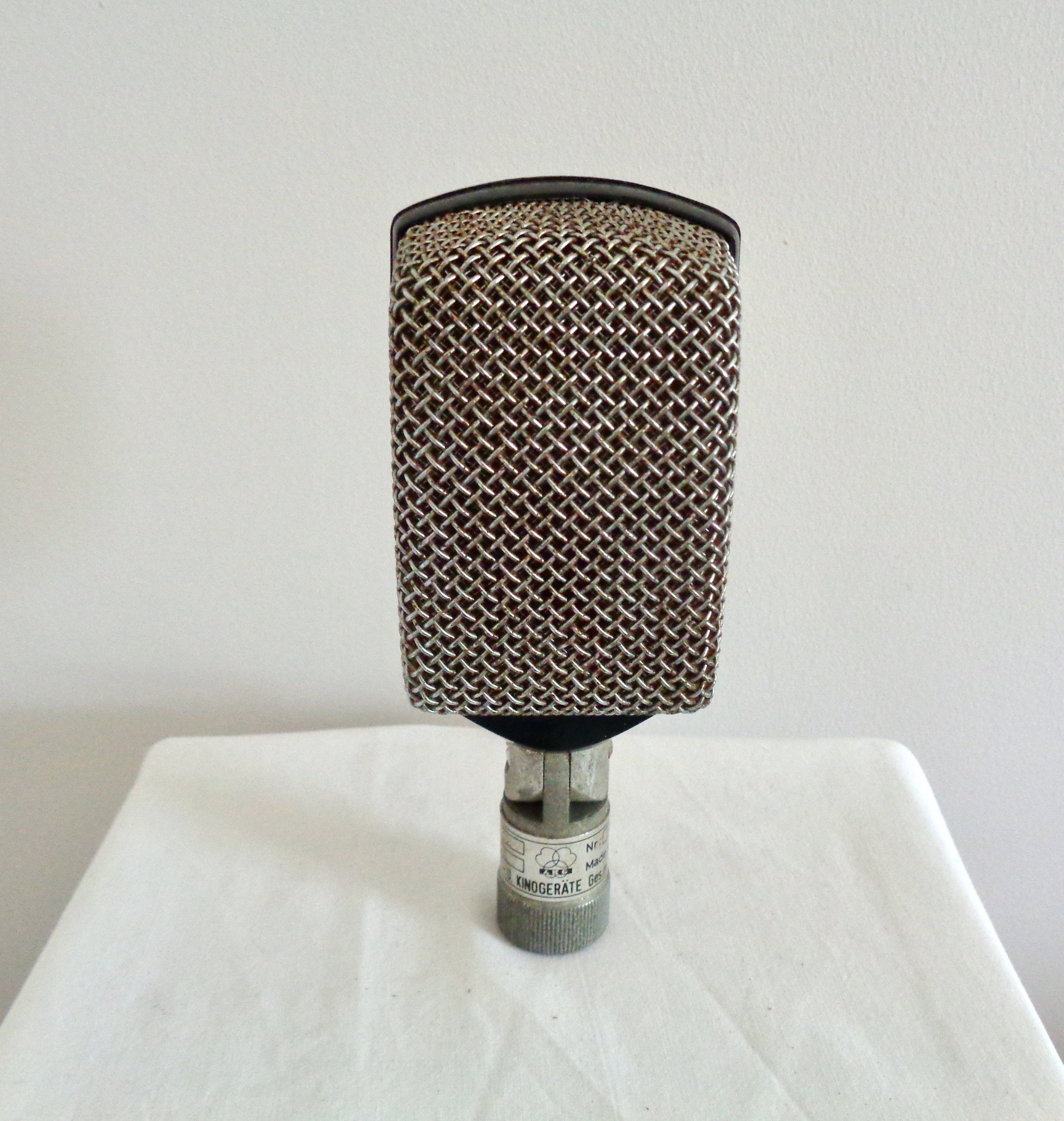 1960s AKG Type D12 Dynamic Cardioid Microphone 60 Ohm – Mullard ...