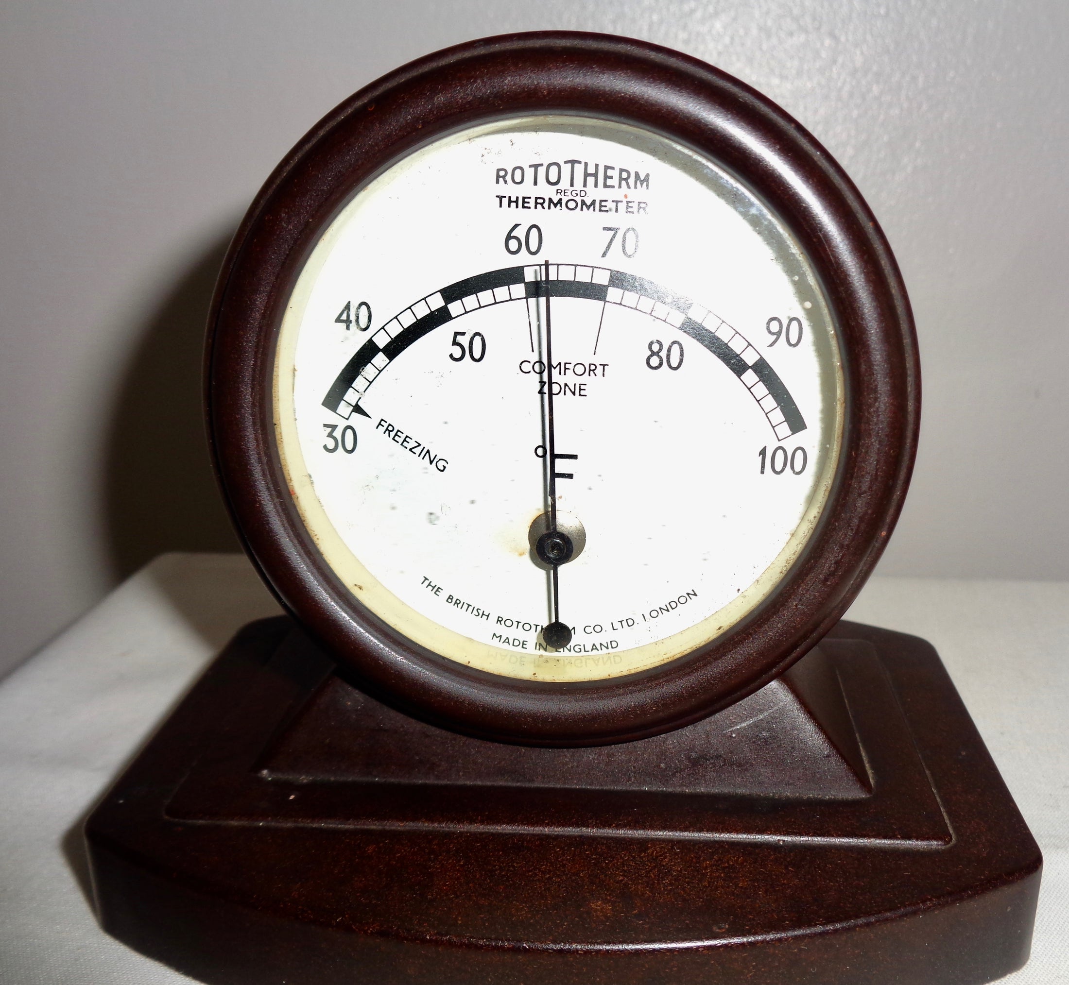 Vintage Brown Bakelite Rototherm Thermometer – Mullard Antiques and ...