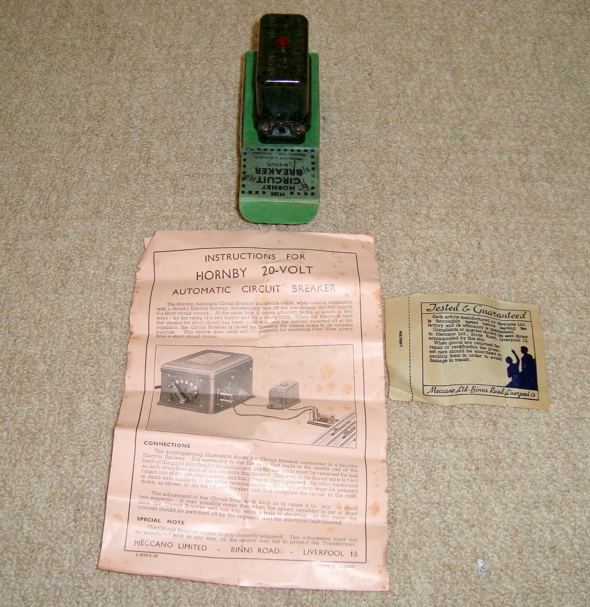 1930s M288 Hornby Meccano 20 Volt Green Bakelite Circuit Breaker ...