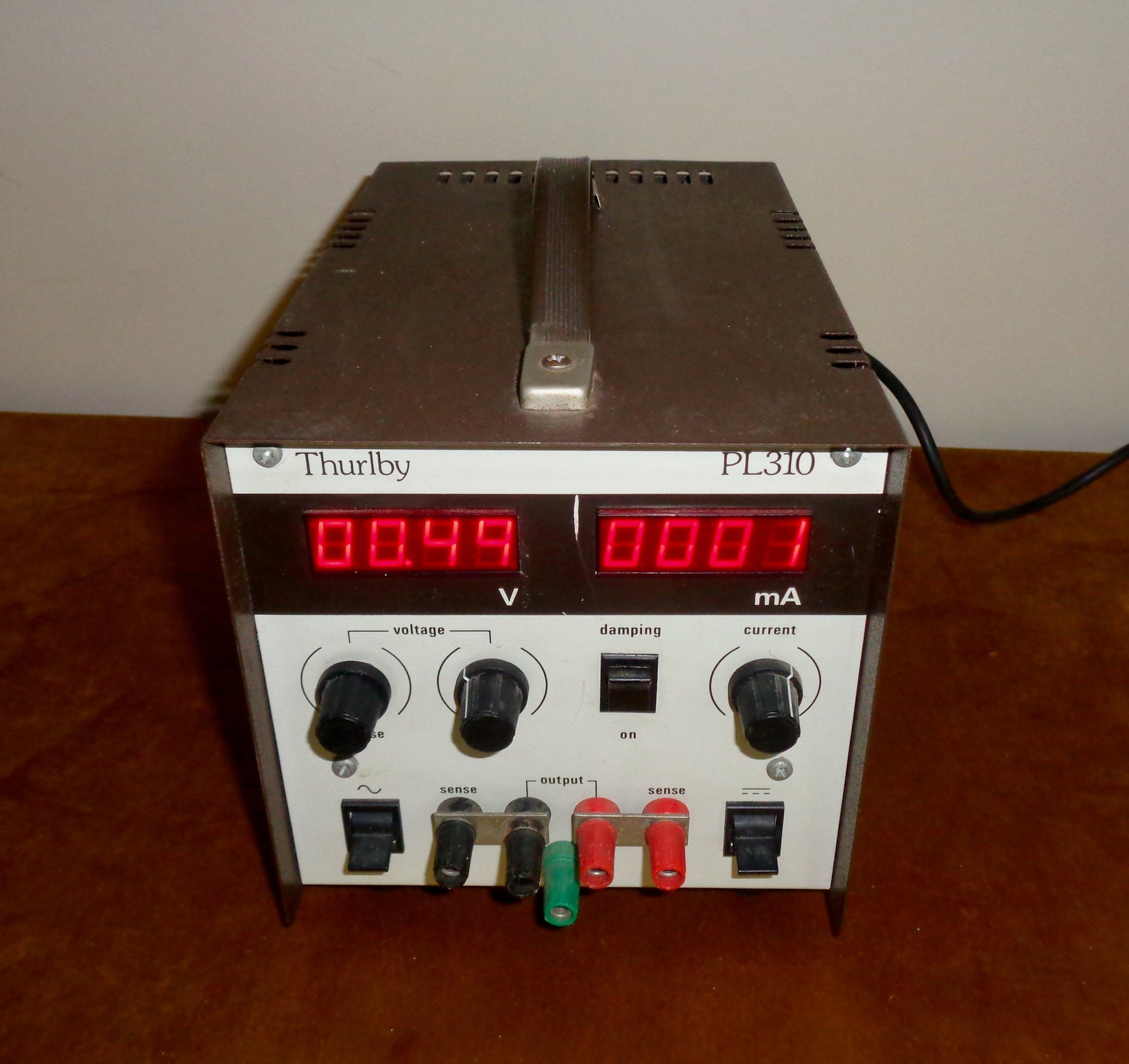 TTI Thurlby Thandar PL310 Precision Power Supply, Bench PSU – Mullard ...