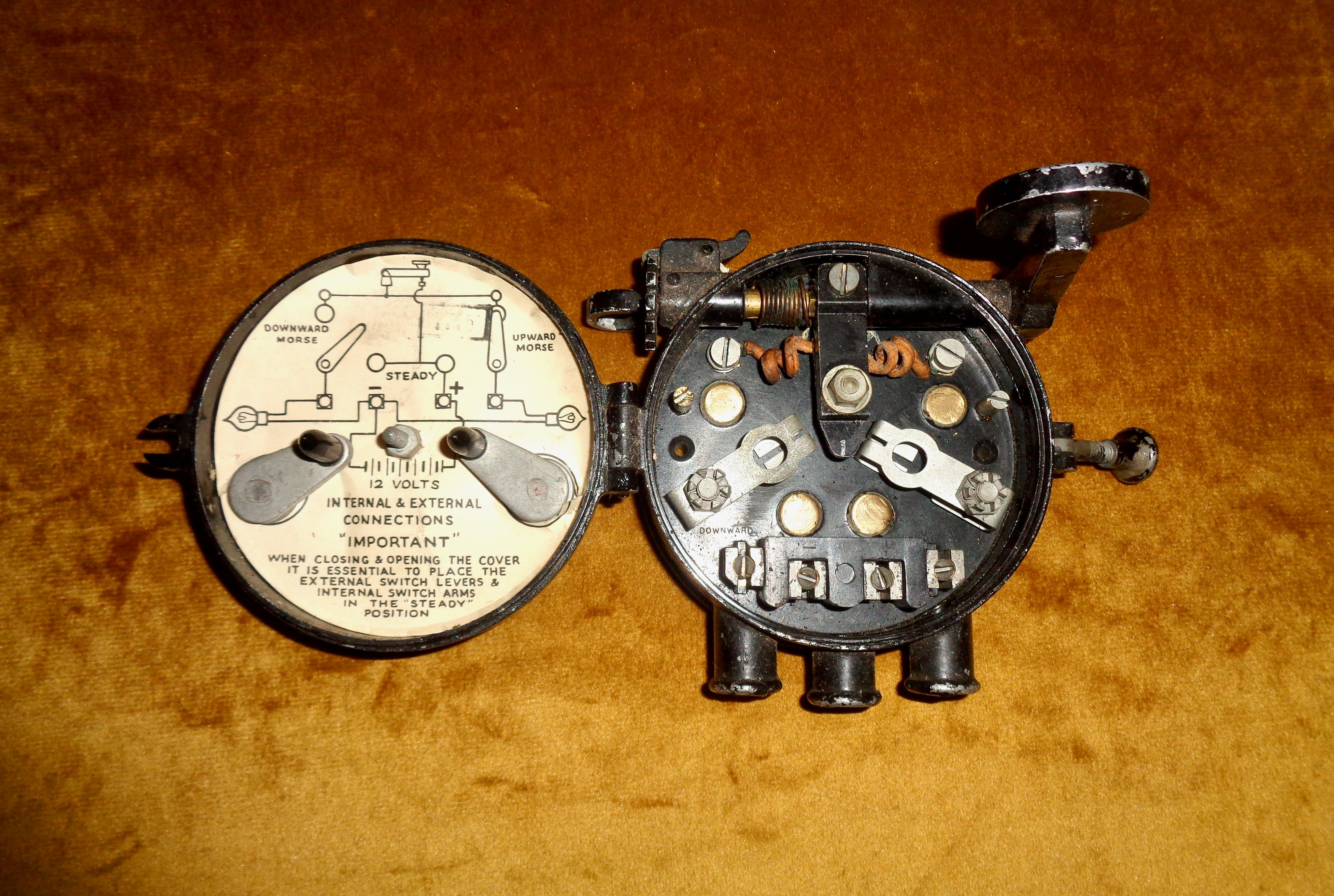 WW2 RAF Metal Identification Lamp Morse Key No.2 Mark III 5C/372 ...