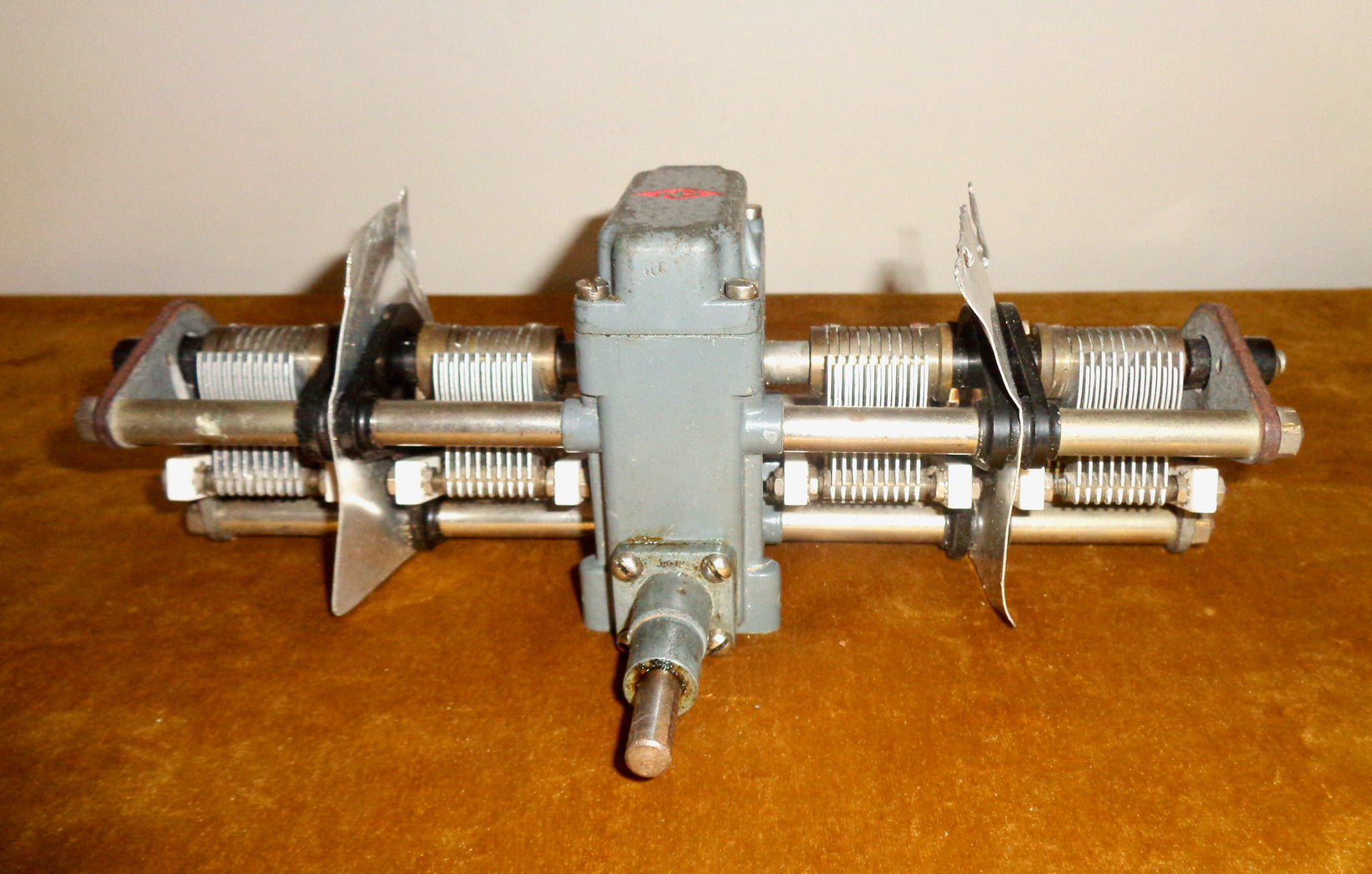 National Precision Condenser PW-4, HRO, 4-section Tuning Gang, Gearbox ...