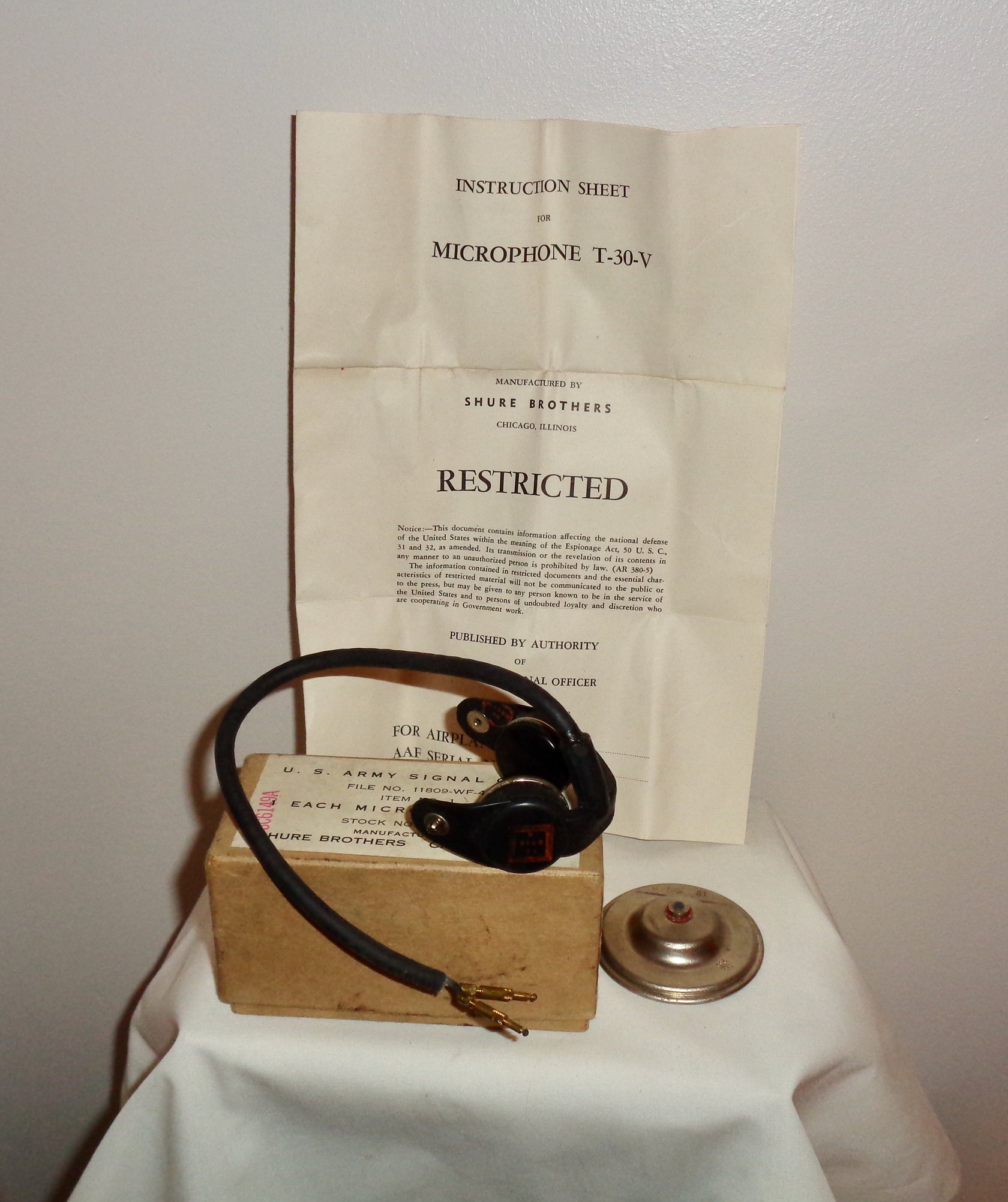 WW2 US Army Signal Corps Throat Microphone T-30-V SC6149A – Mullard ...