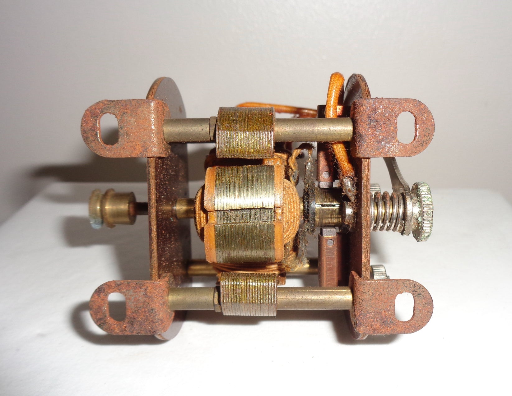 Vintage 4 Volt SEL Electric Motor No. 1260/RS – Mullard Antiques and ...