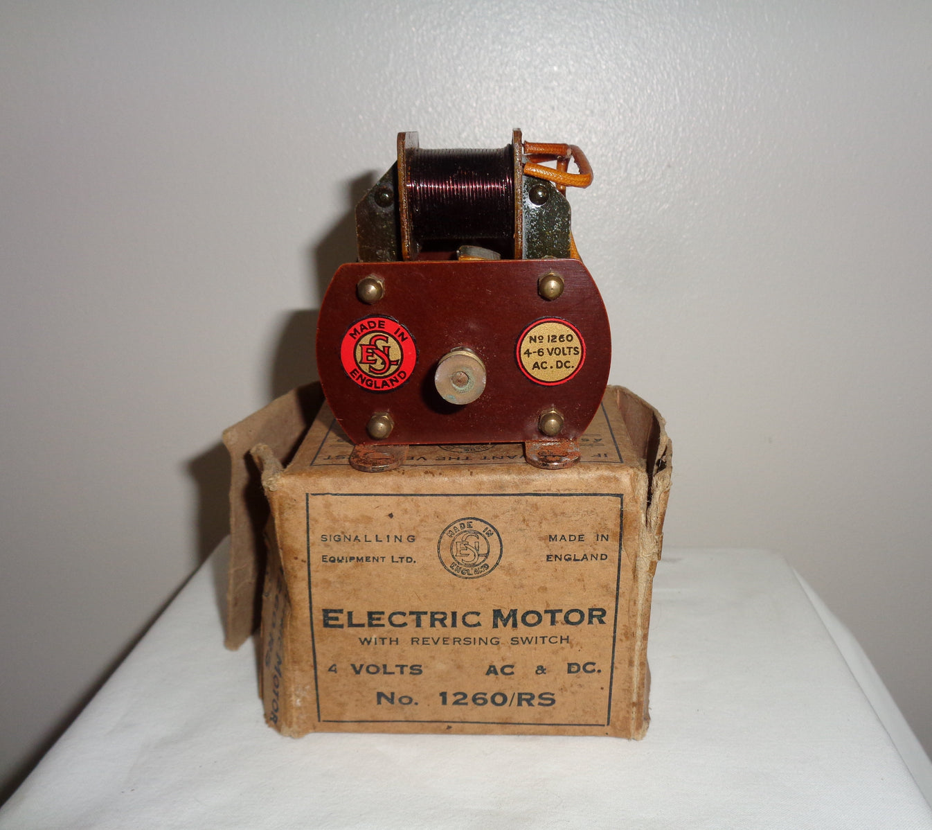 Vintage 4 Volt SEL Electric Motor No. 1260/RS – Mullard Antiques and ...