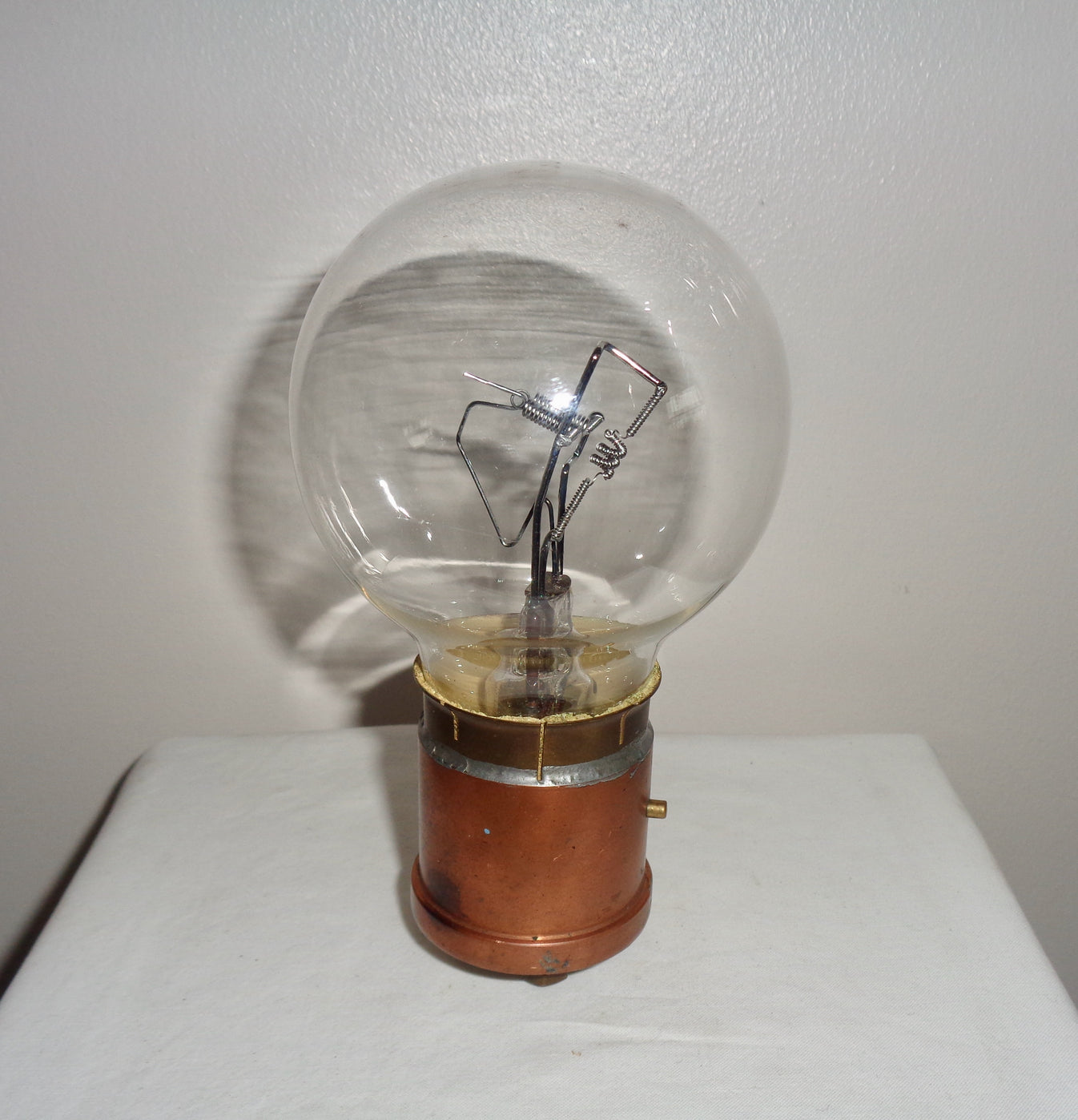 1961 Avro Vulcan GEC 26V/500W 28V/280W Twin Filament Landing Light Bul ...