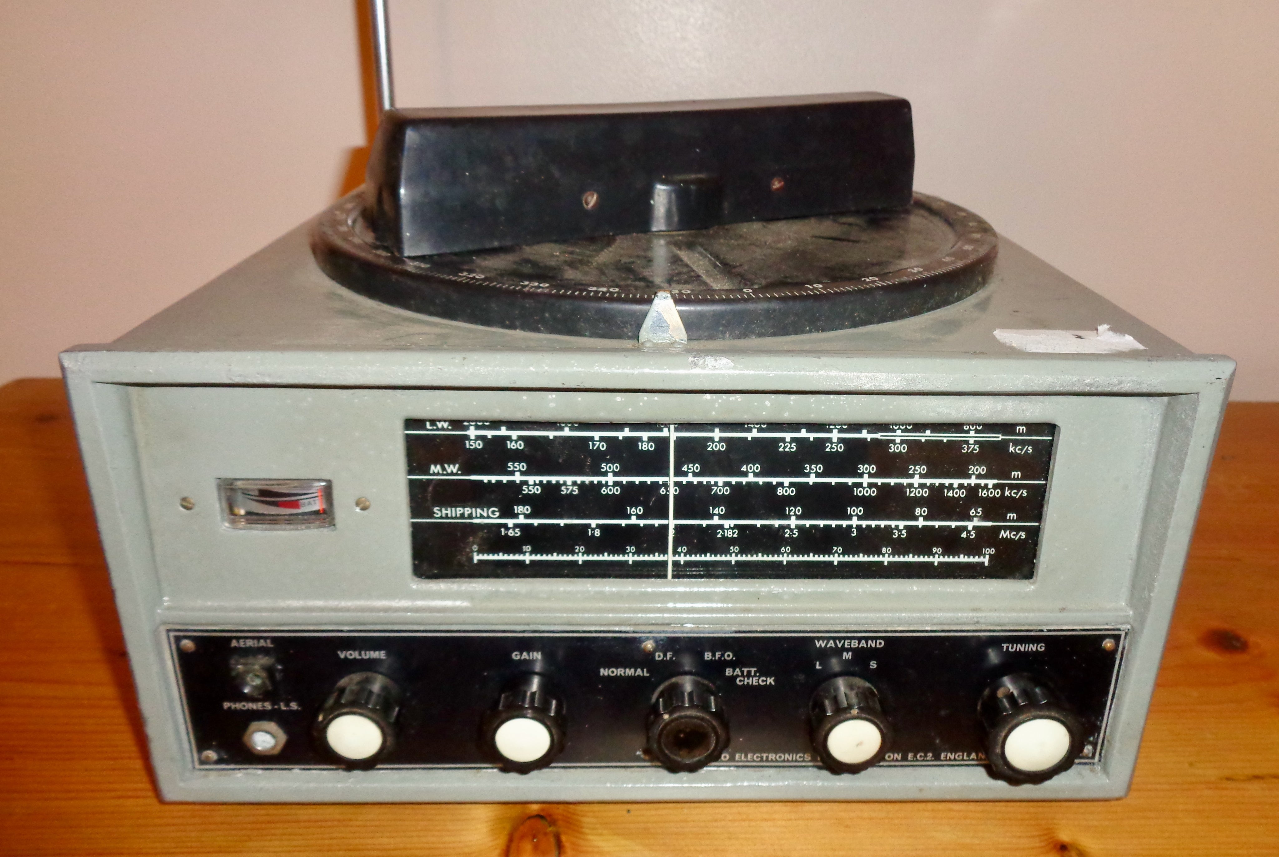 1960s Perdio Marine Direction Finding Radio MW/LW/SW Trawler Band ...