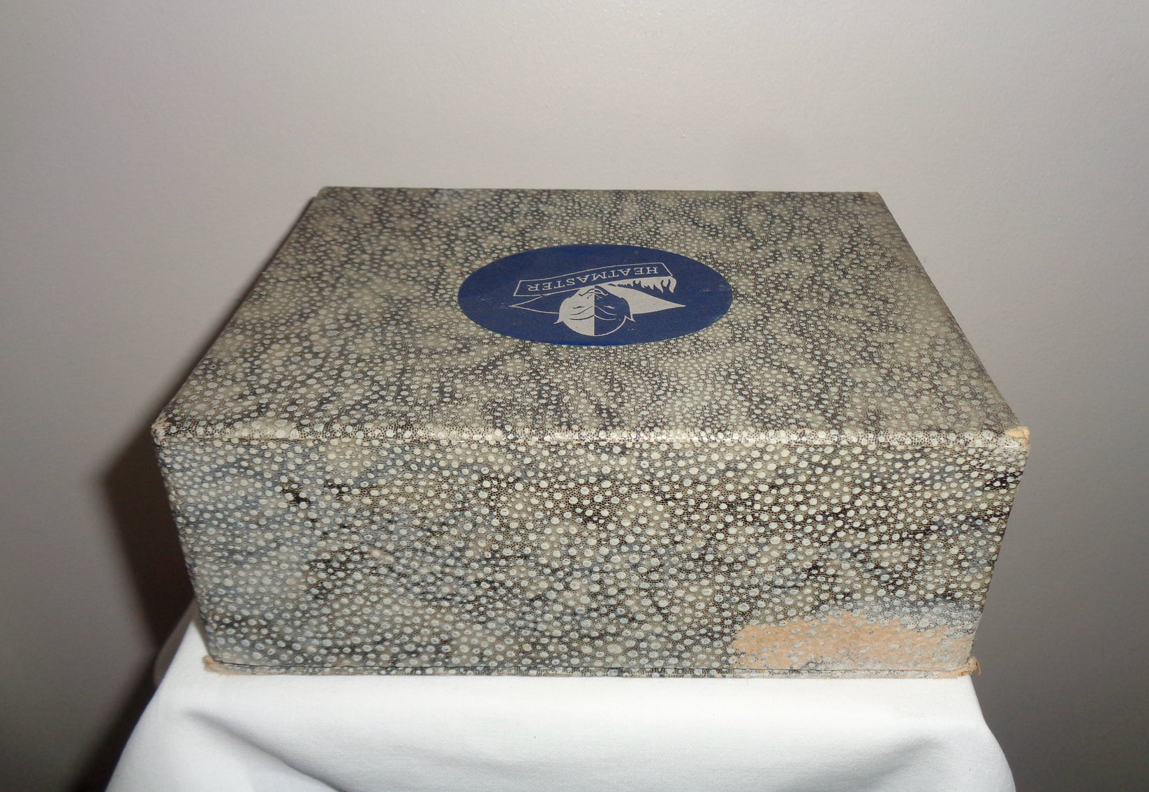 1940s Vintage Heatmaster Insulated Egg Cups Boxed Pair – Mullard ...