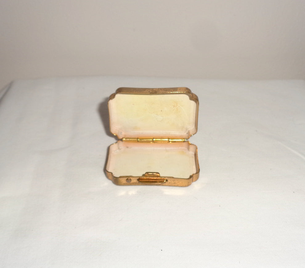 Vintage Stratton of London Gold Tone Pill Box – Mullard Antiques and ...