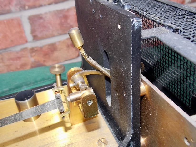 Vintage Wilson Warden Hair Hygrograph Humidity Measuring Tool – Mullard ...