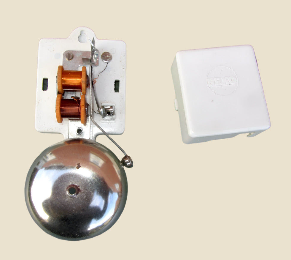 Vintage White Bakelite SEKO No. 1073 Electric Butler Alarm Internal Do ...