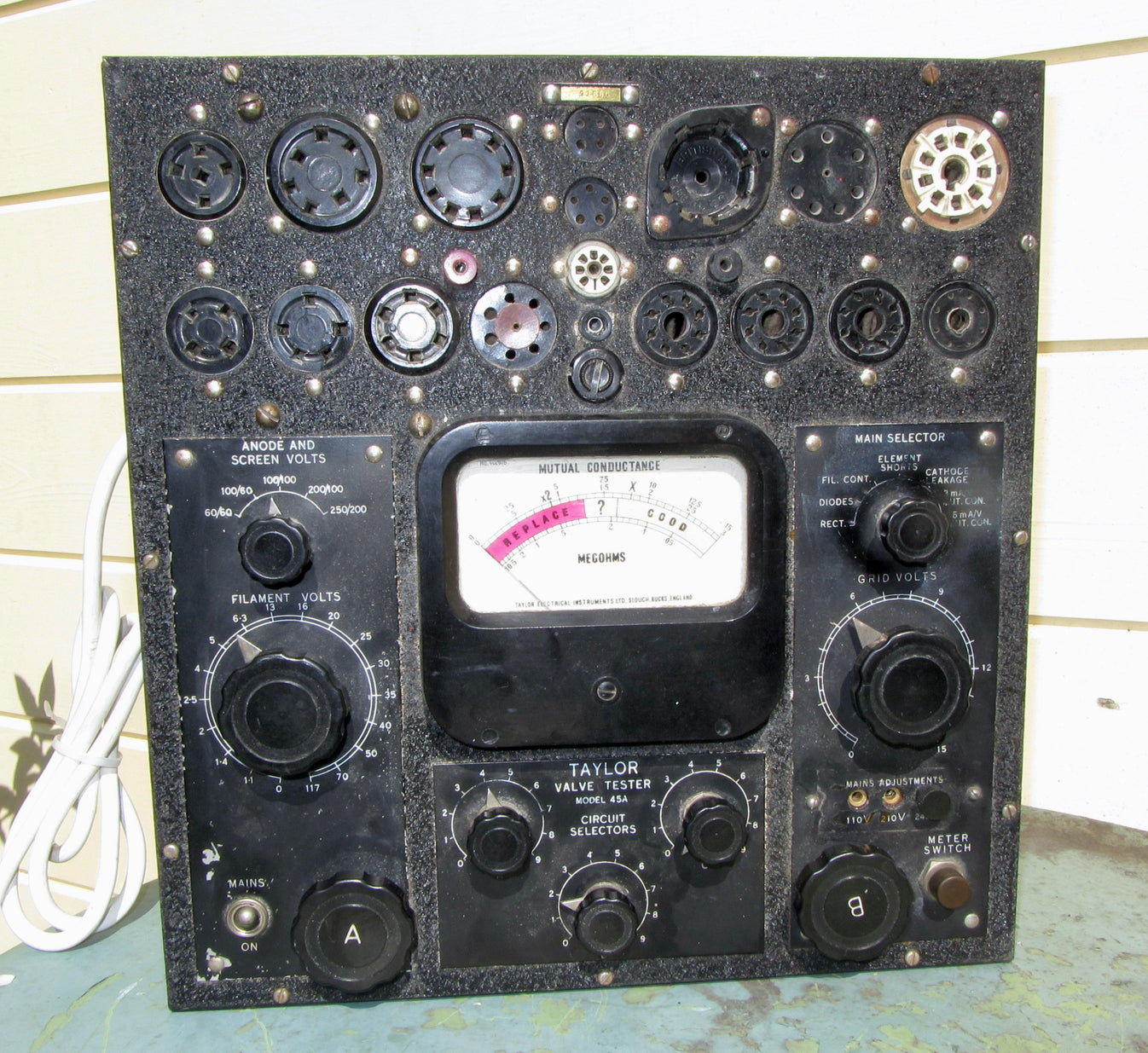 1950s Taylor Model 45A Series 2 Valve Tester With Instruction Manual ...