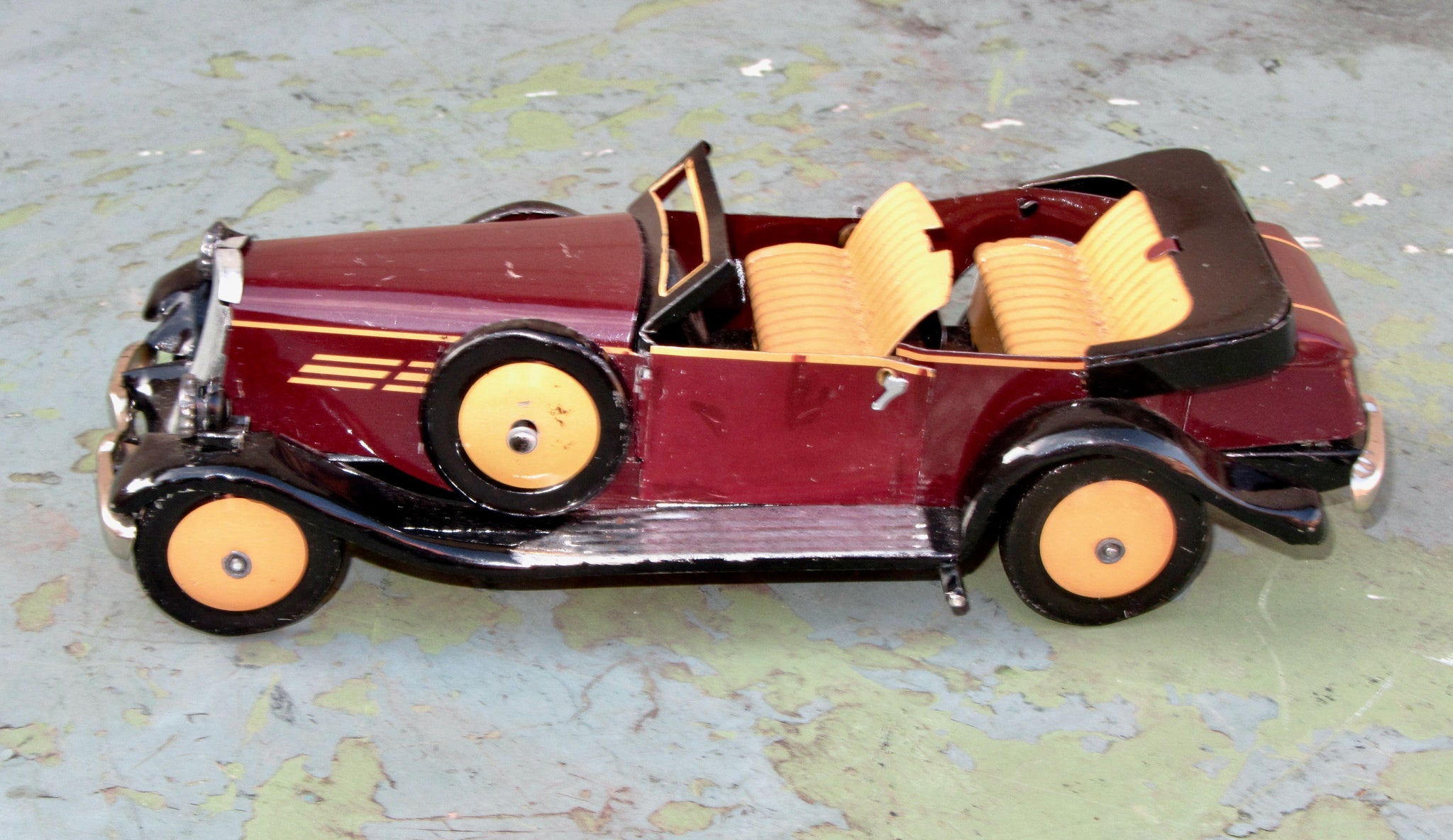 Vintage Tinplate Clockwork Car – Mullard Antiques and Collectibles