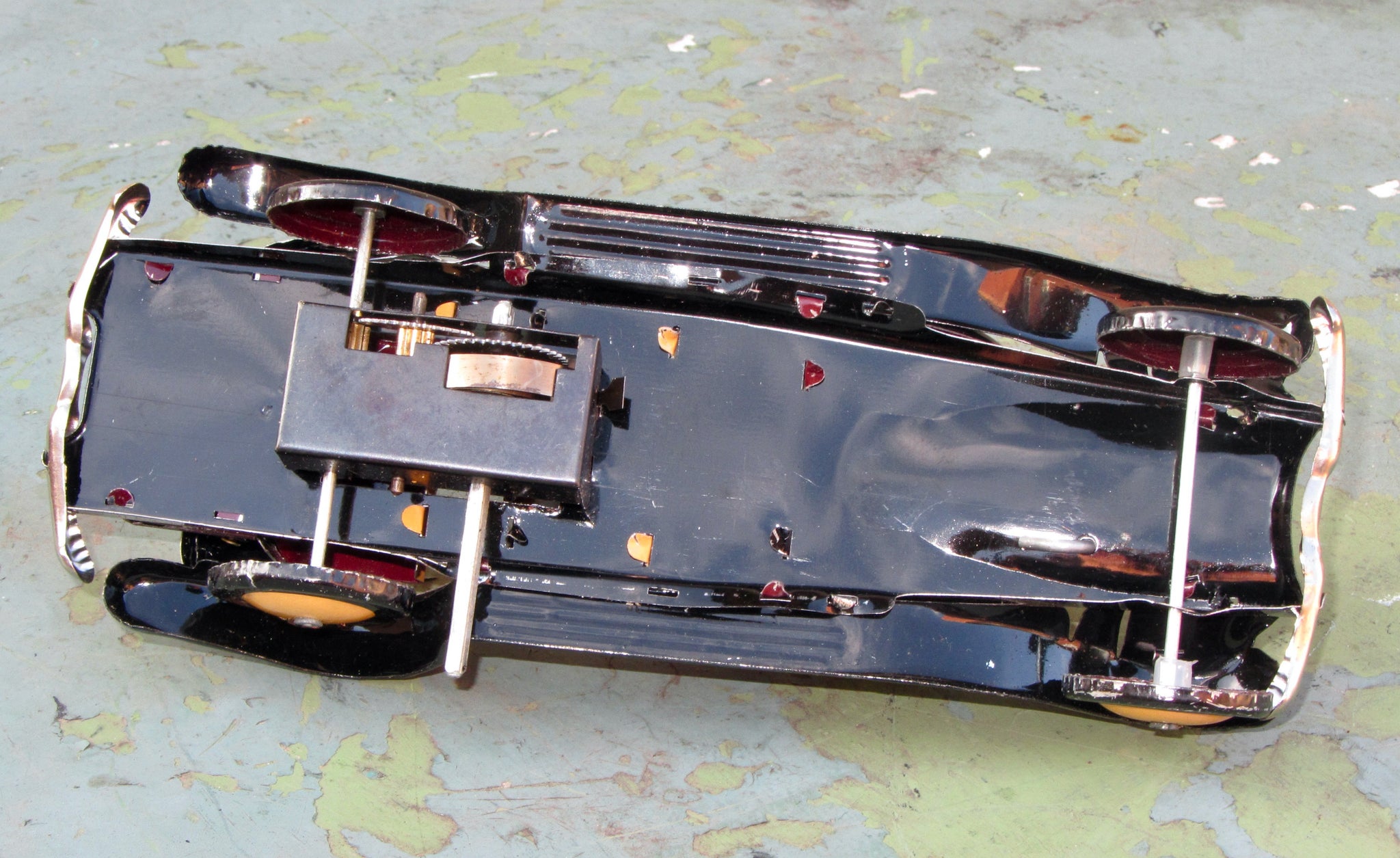 Vintage Tinplate Clockwork Car – Mullard Antiques and Collectibles